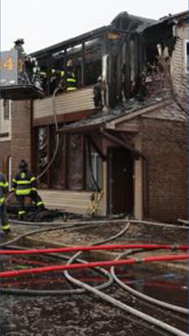 11 people displaced, firefighter injured in Thanksgiving Day apartment ...