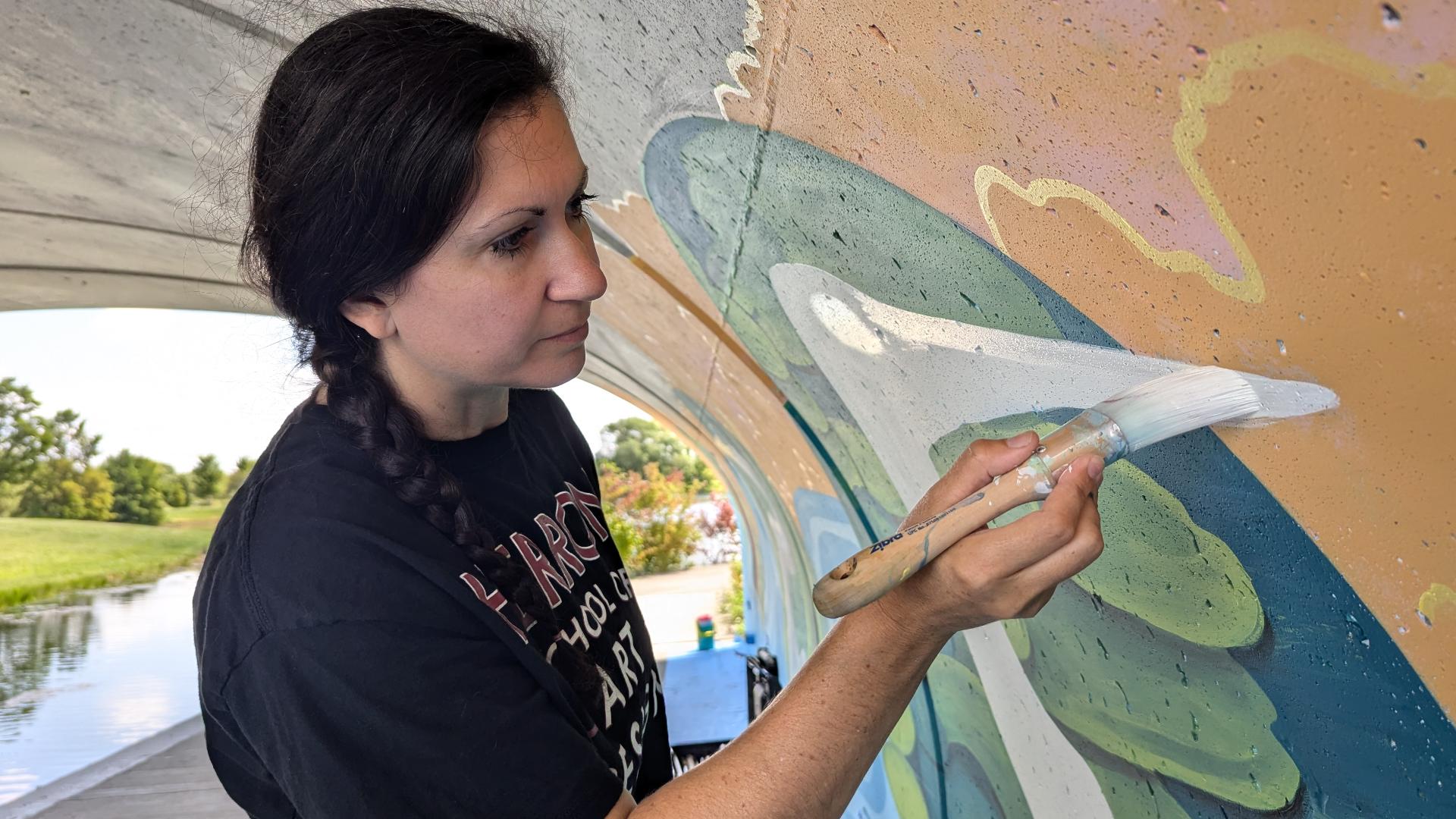 Mural celebrating local birds unveiled at Coxhall Gardens | wthr.com