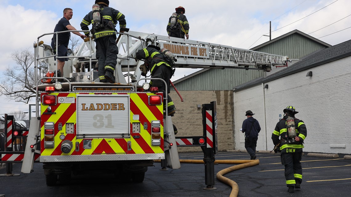 IFD says lightning may have caused east Indy business fire | wthr.com