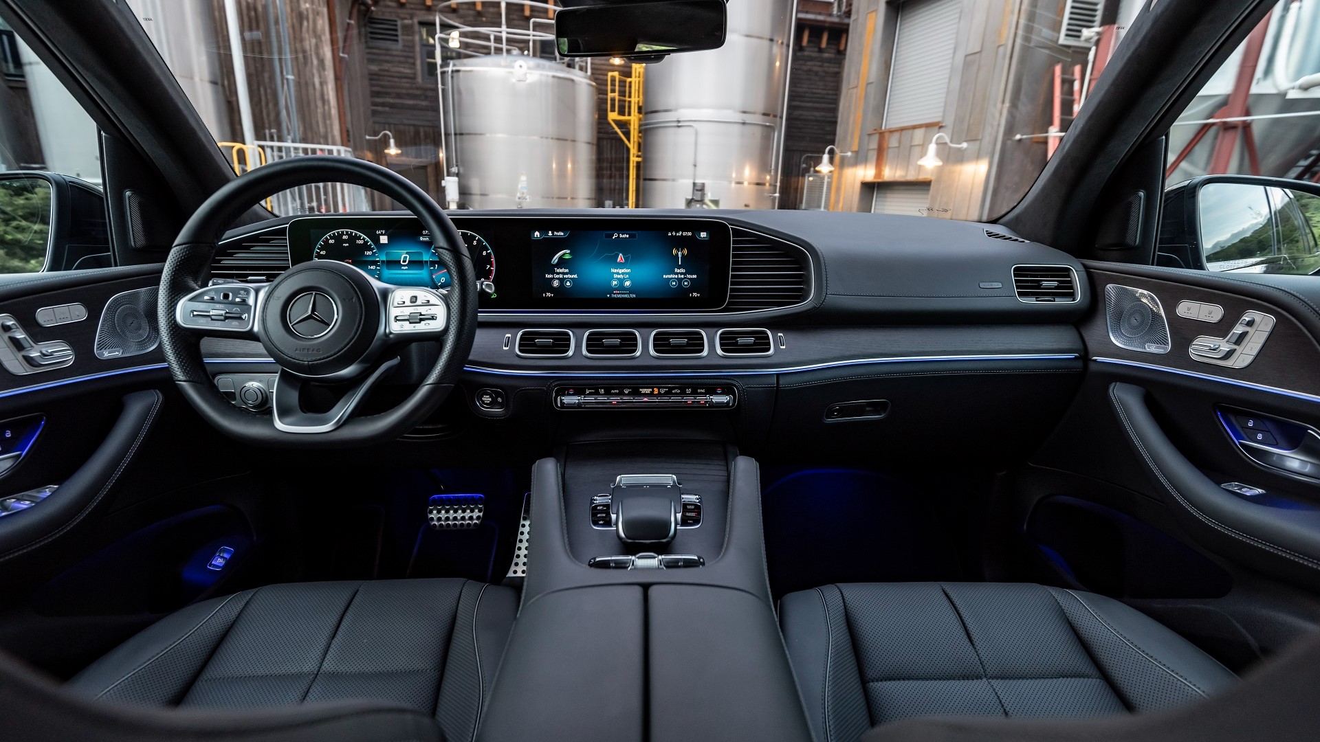 2022 Mercedes-Benz GLS450, EQS redefine 'S-Class' | wthr.com