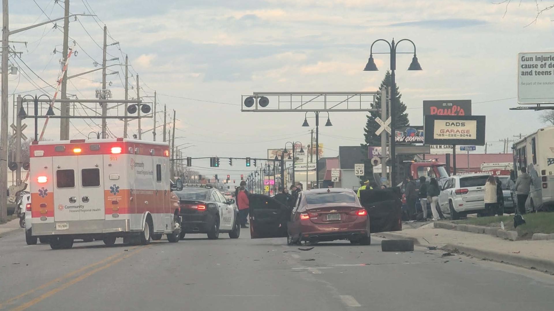 Neighbors render aid after letter carrier is stabbed in Kokomo; suspect ...