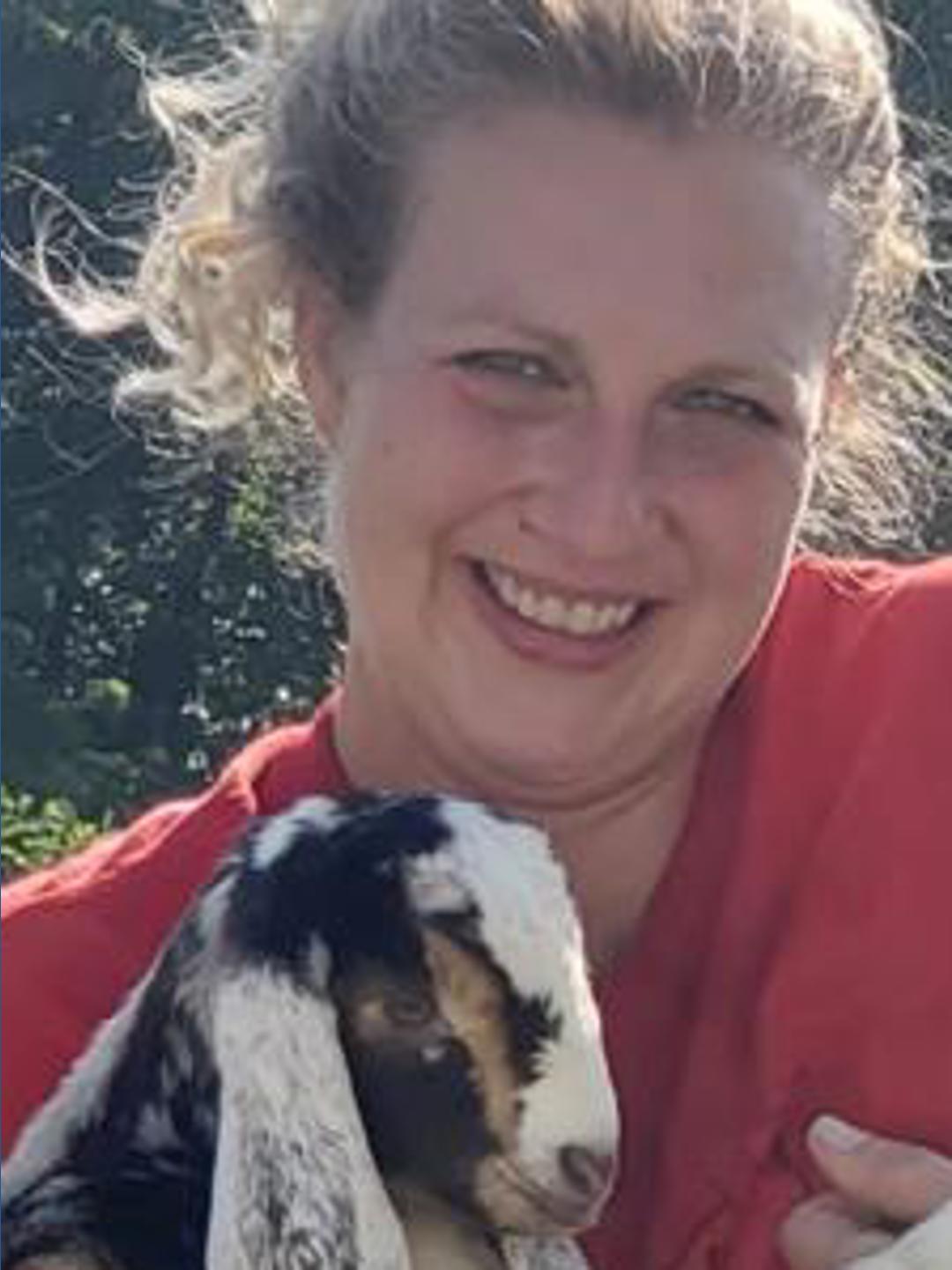'My heart is shattered' | Daughter mourns after her mother, man found ...