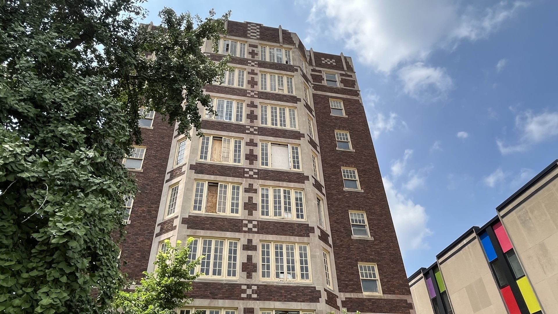 City of Indianapolis now owns historic Drake property | wthr.com