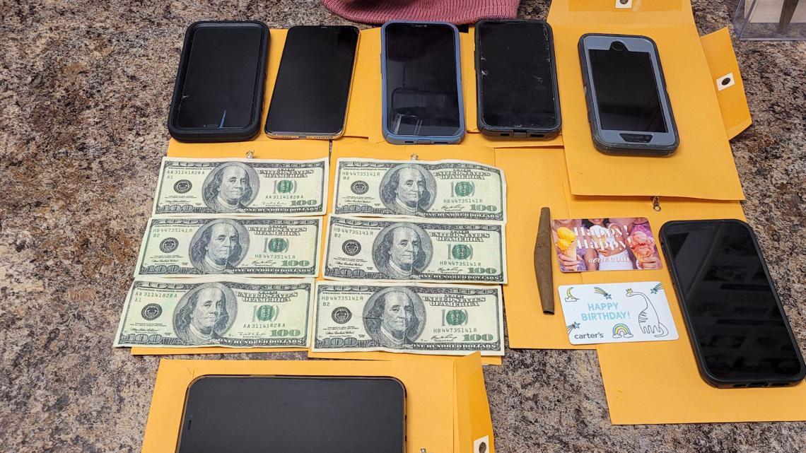 Counterfeit money suspects arrested in Edinburgh after chase | wthr.com