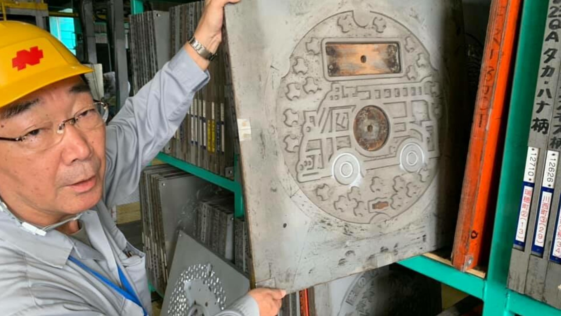 Manhole Art: Creative Japanese art that's literally at your feet | wthr.com