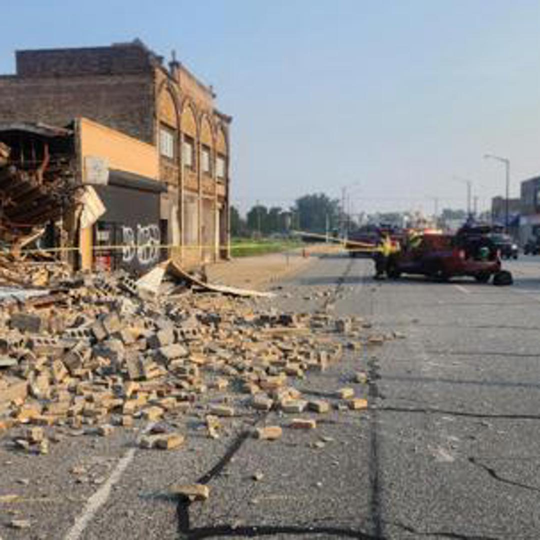 Building collapse in Gary causes road closures for nearly 18 hours ...