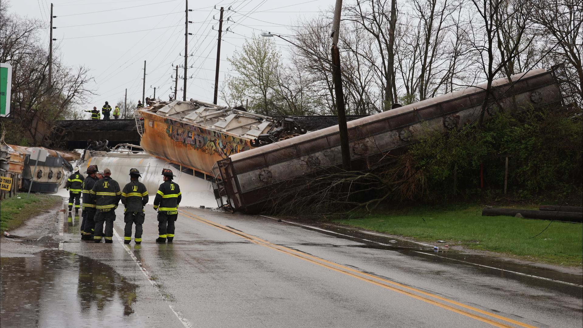 Southeastern Ave. reopens after Indianapolis train derailment | wthr.com