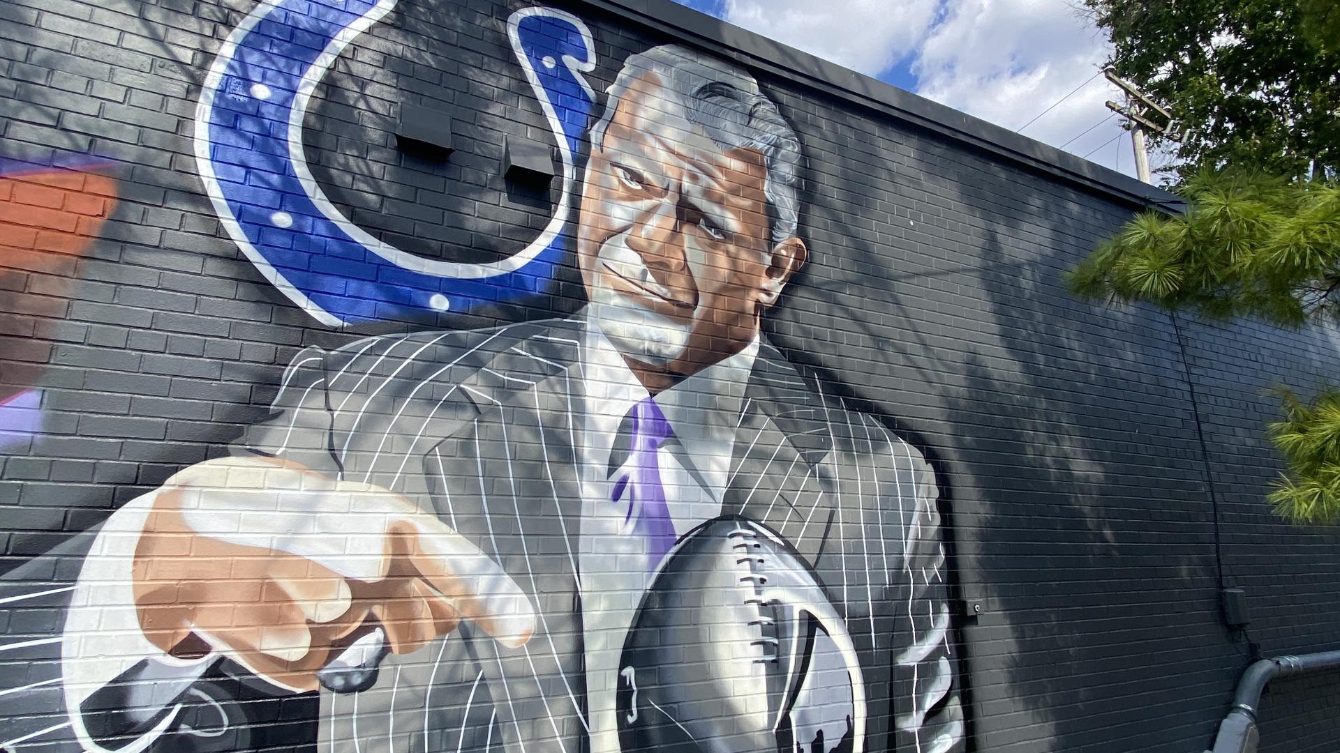 Street artist honors Jim Irsay with new mural in Indianapolis | wthr.com