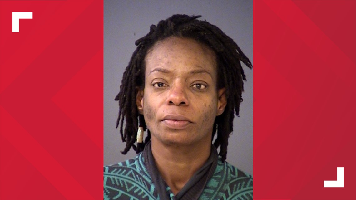 Woman who impersonated police officer sentenced to 6 years | wthr.com