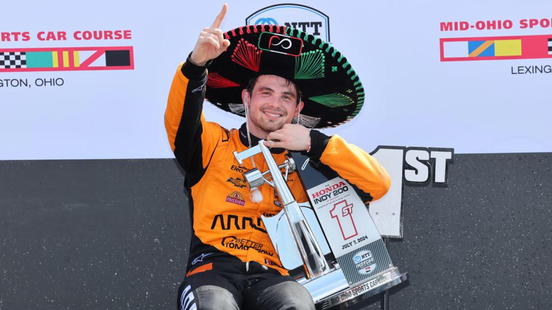 IndyCar driver Pato O'Ward takes Mexico City by storm | wthr.com