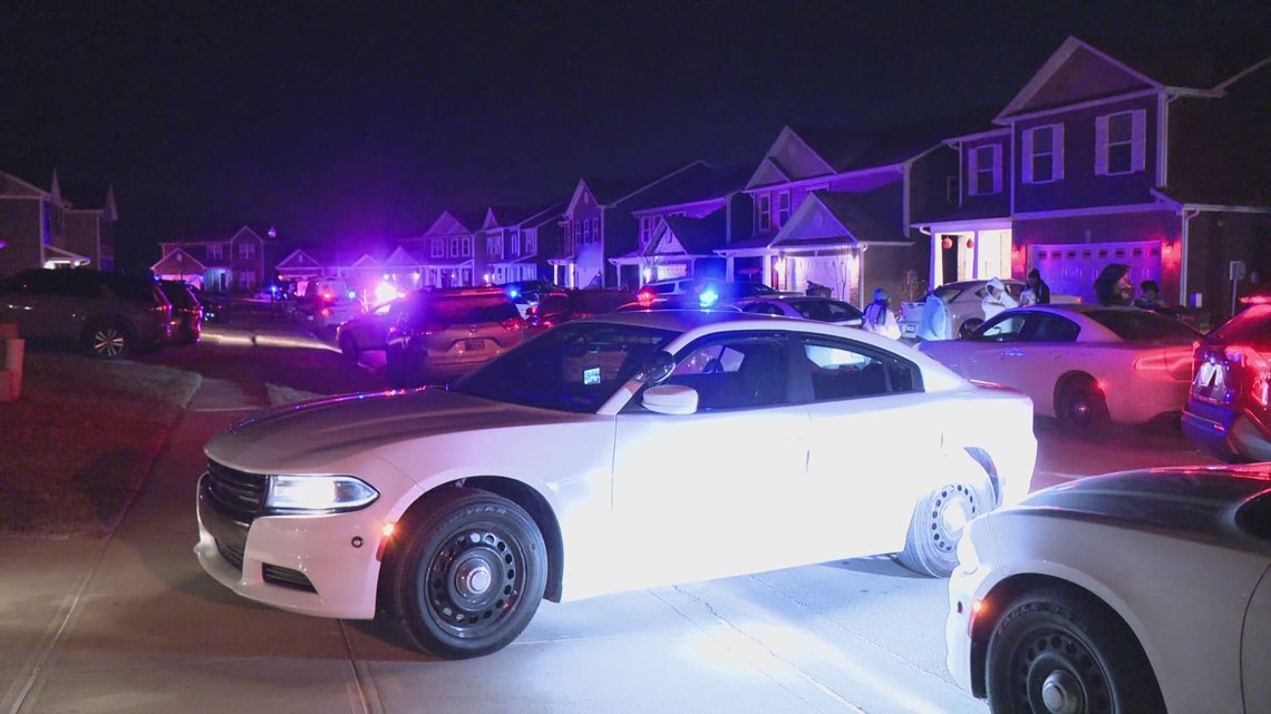 1 dead, 1 critical, juvenile stable after shooting on Indianapolis' far ...
