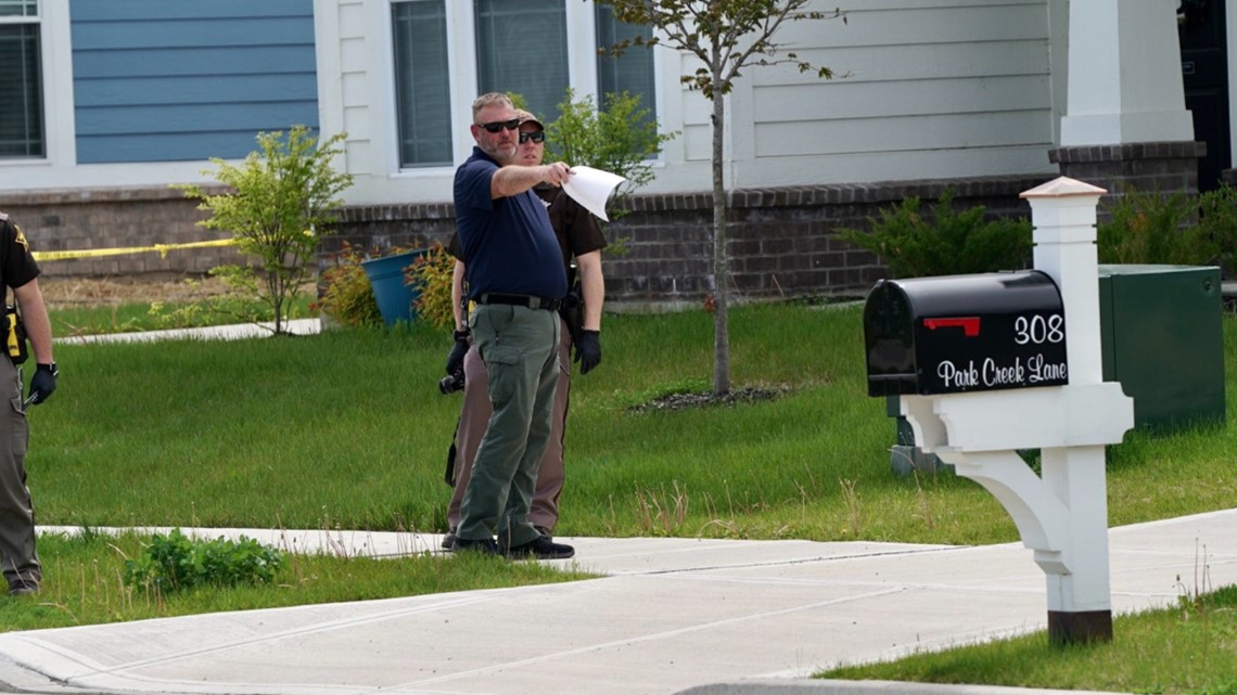 Man critically injured in Fortville shooting, suspect at large | wthr.com