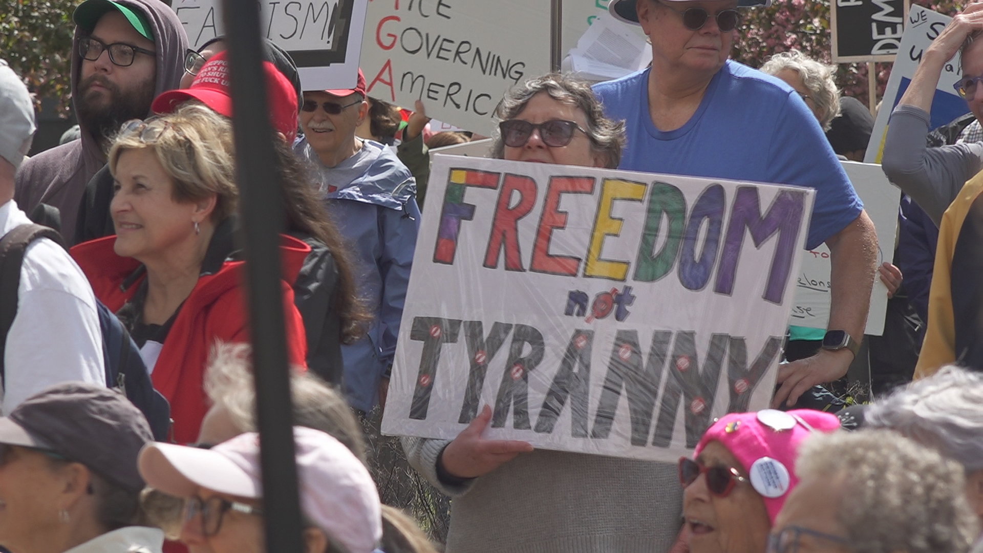 Hundreds rally outside Indiana Statehouse for third 50501 protest in ...