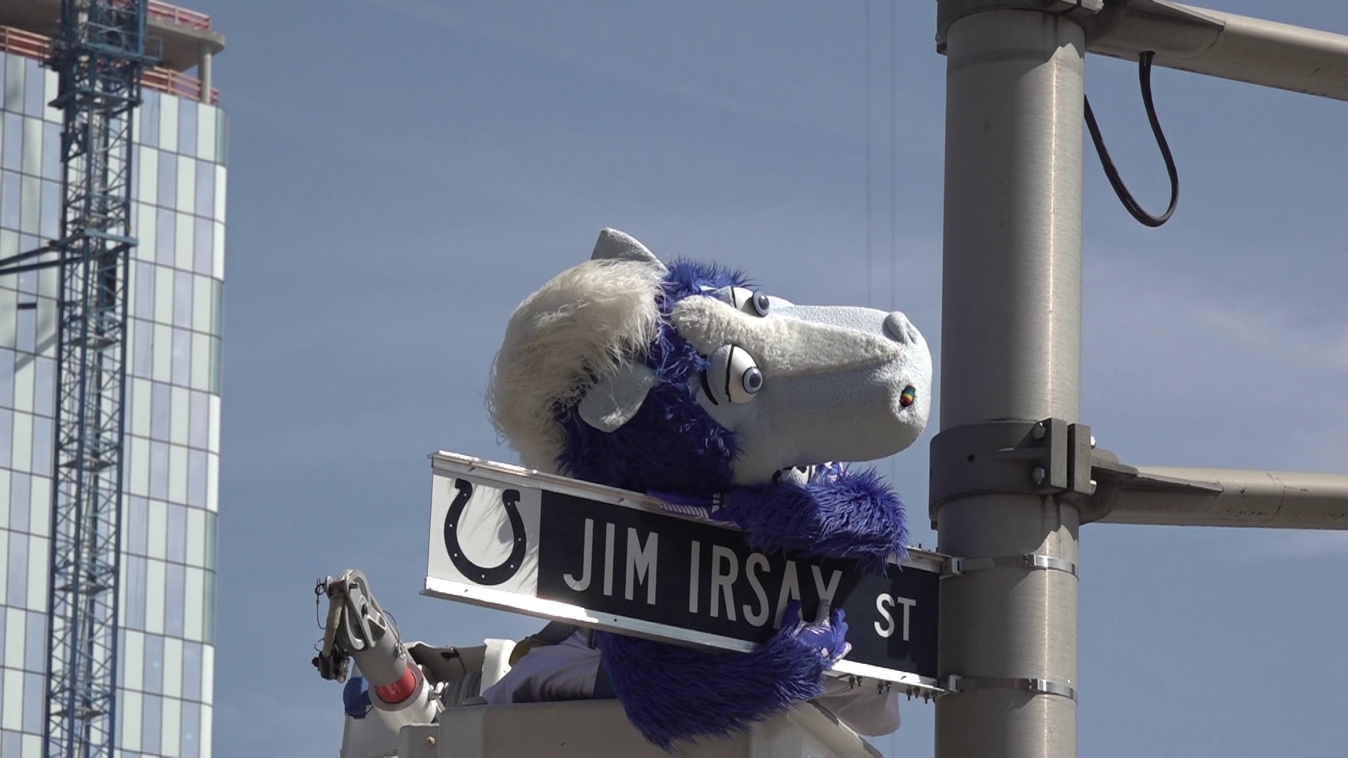 Indianapolis Colts prepare for home opener with new food, easier entry ...