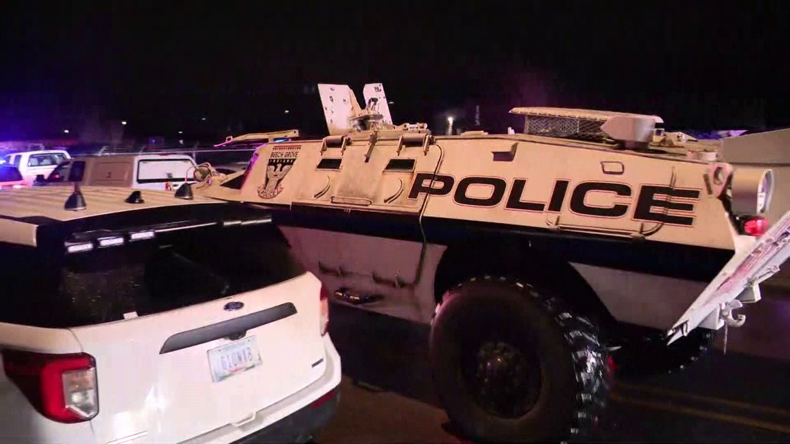 Stolen skid steer leads police on low-speed chase along I-465 and I-65 ...