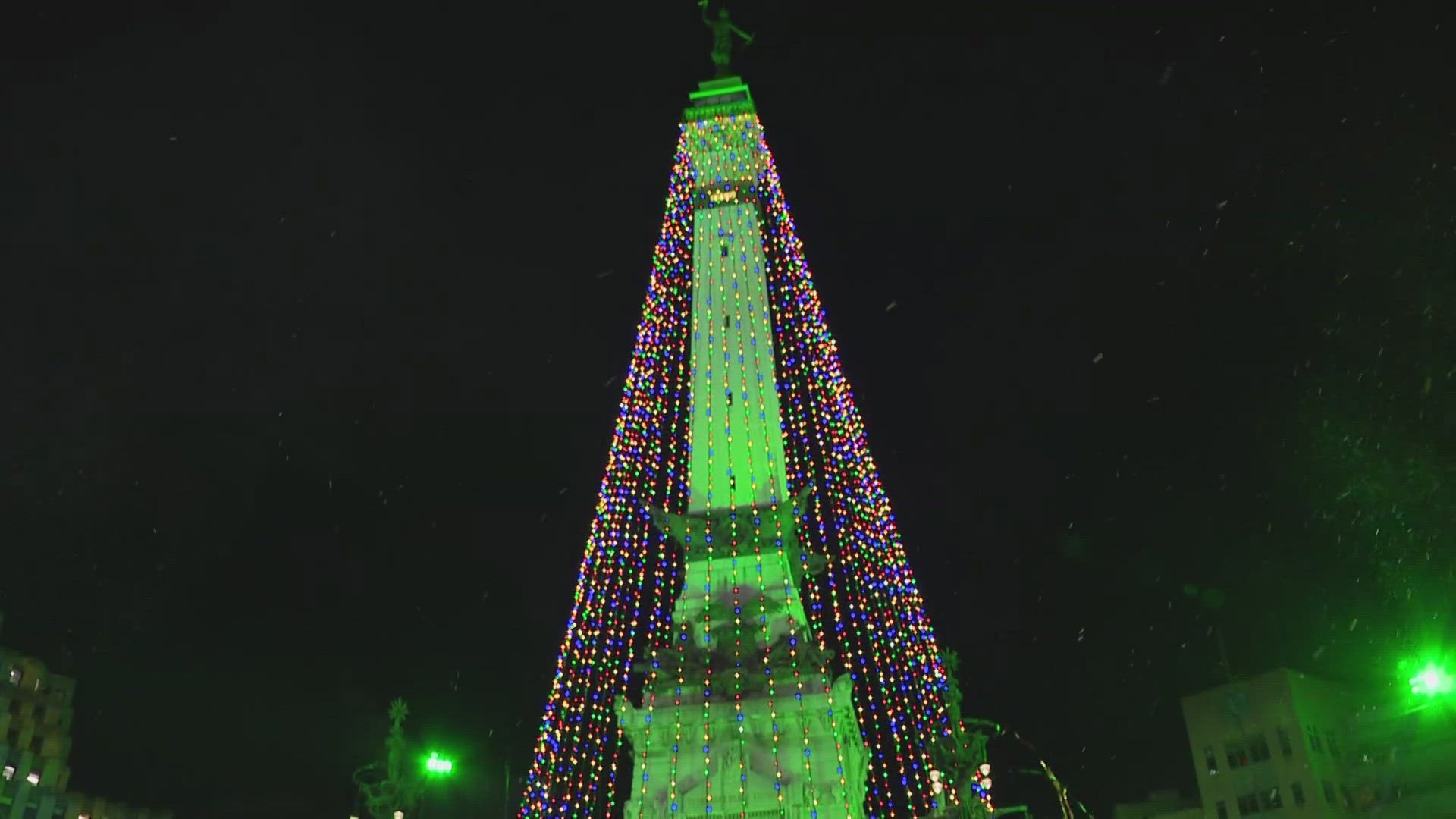 Circle of Lights welcomes holiday season amid busy weekend in downtown ...