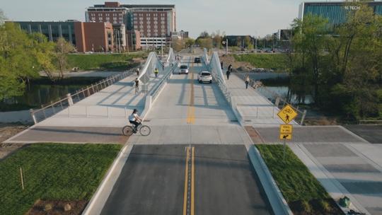 New Indianapolis bridge prioritizes pedestrians and cyclists | wthr.com