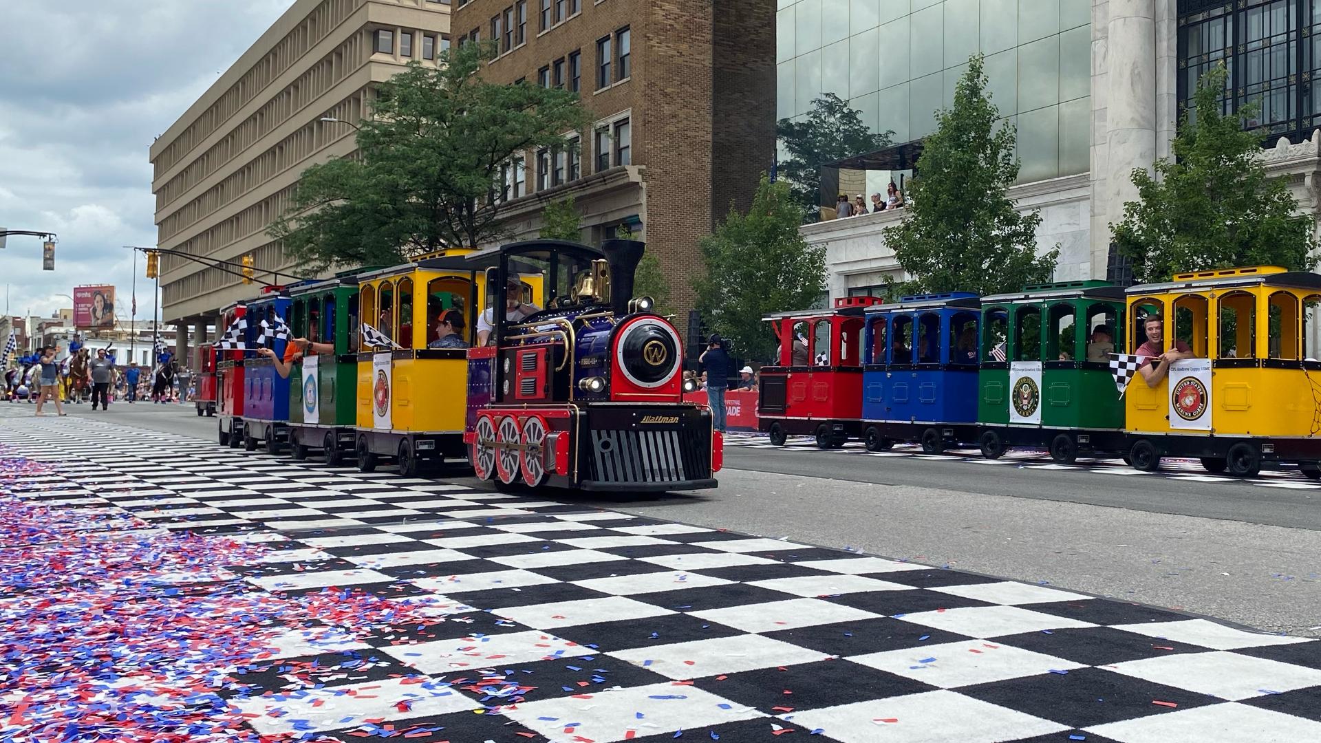 Tickets now on sale for 2025 AES 500 Festival Parade | wthr.com