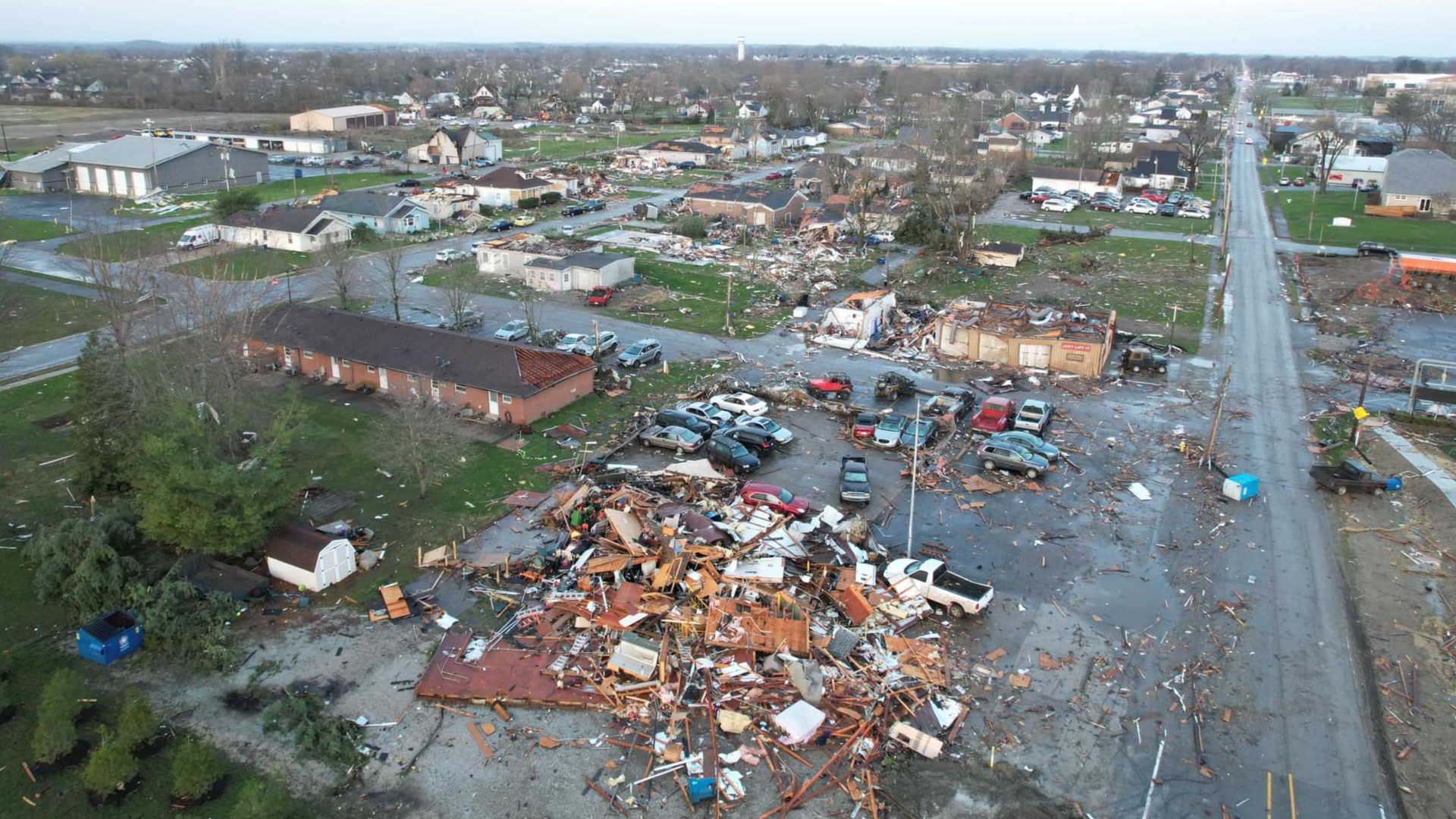 LIVE UPDATES: Severe storms, tornadoes in central Indiana | wthr.com