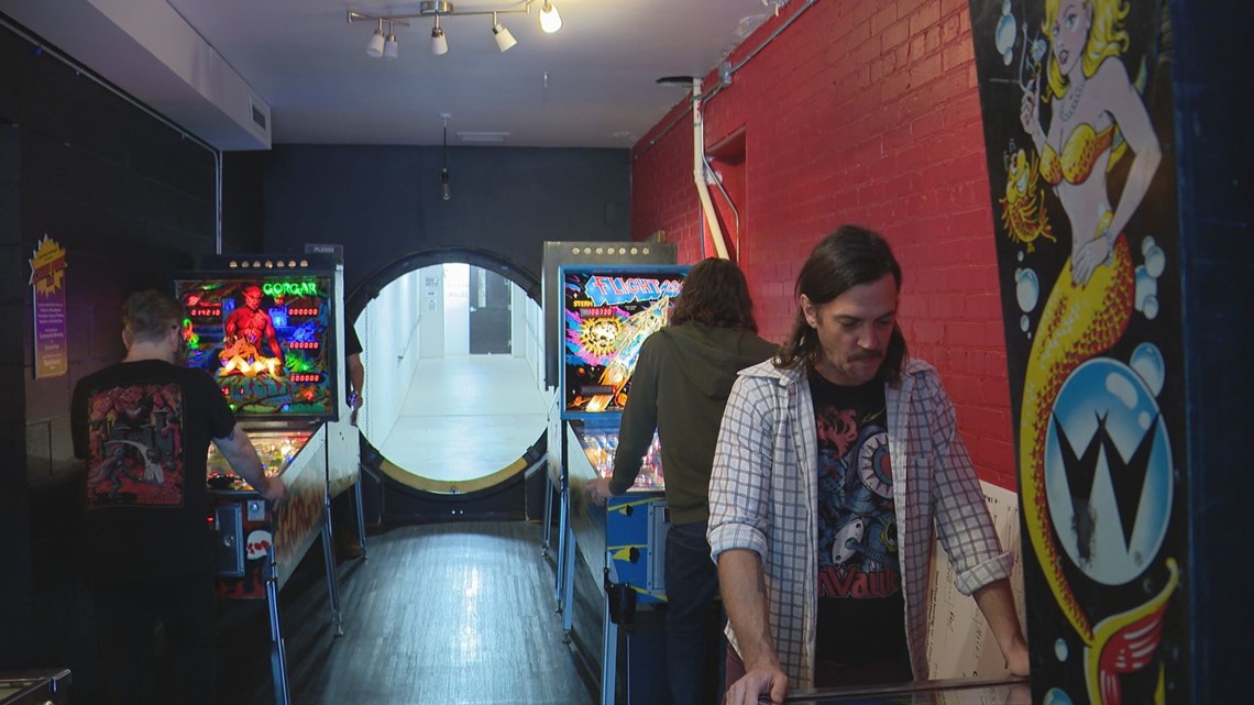 PinVault offers retro haven for pinball players | wthr.com