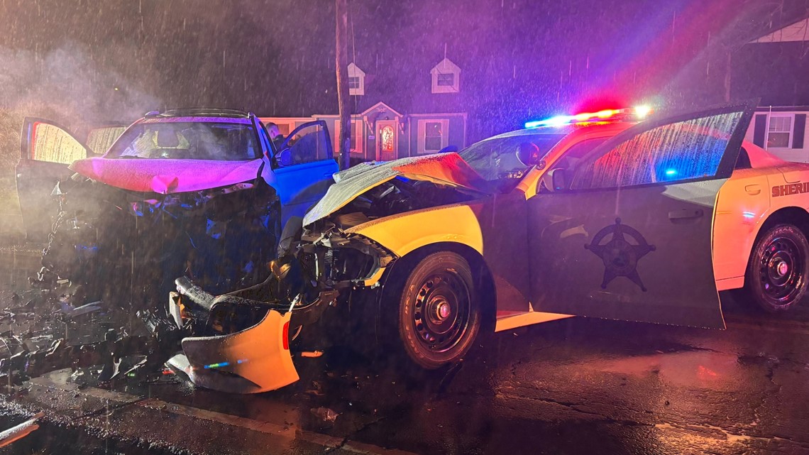 Drunk drivers arrested after crashing into Johnson Co. deputies | wthr.com