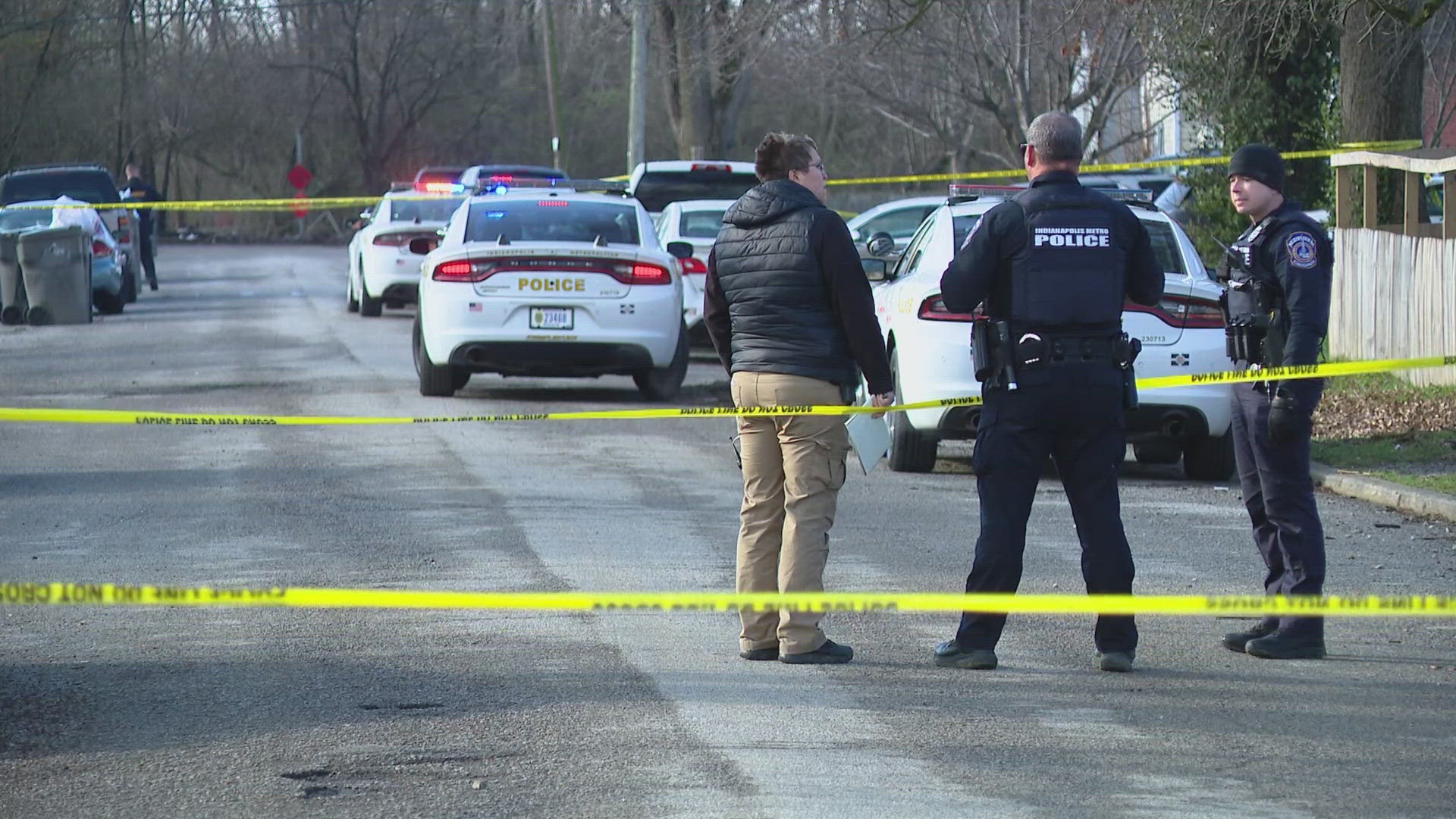 1 dead, 1 critical after east Indy double shooting during disturbance ...