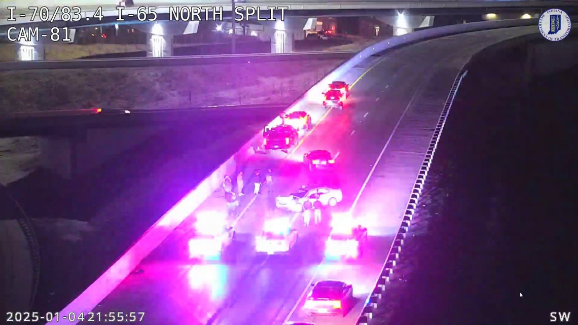 Authorities investigating crash at I-65/I-70 North Split exit ramp ...