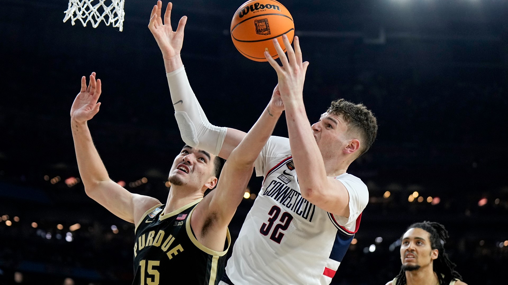 UConn repeats as national champions with 75-60 win vs Purdue | wthr.com