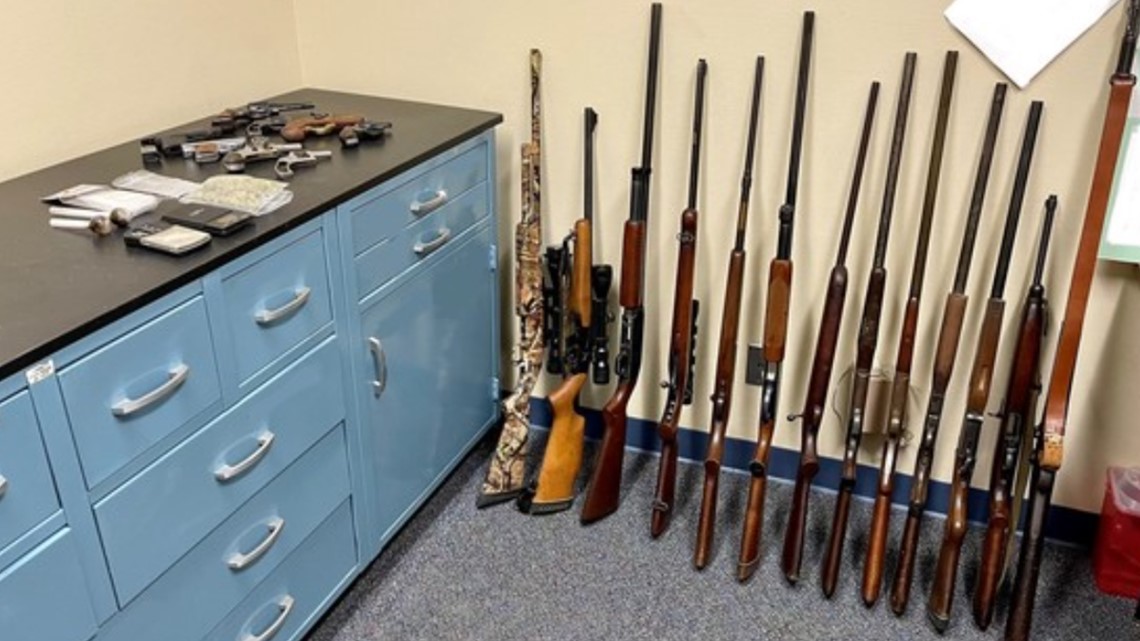 Indiana man arrested for dealing meth, troopers seize 21 guns | wthr.com