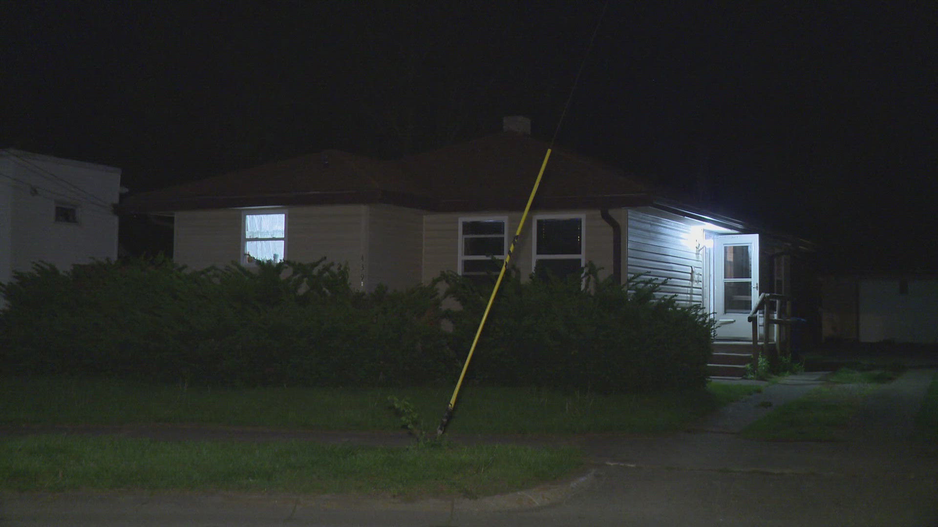18-year-old man facing charges after allegedly shooting 17-year-old ...