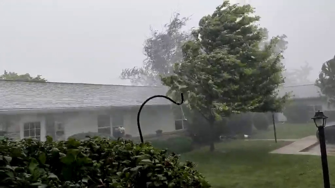 Strong winds and heavy rain in Kokomo, Indiana during June 18, 2025 ...
