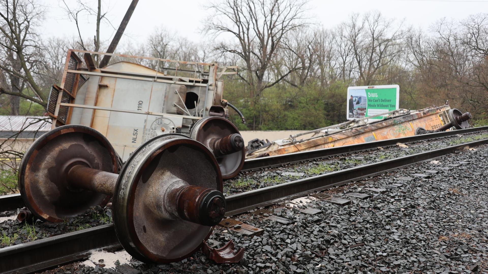 Southeastern Ave. reopens after Indianapolis train derailment | wthr.com