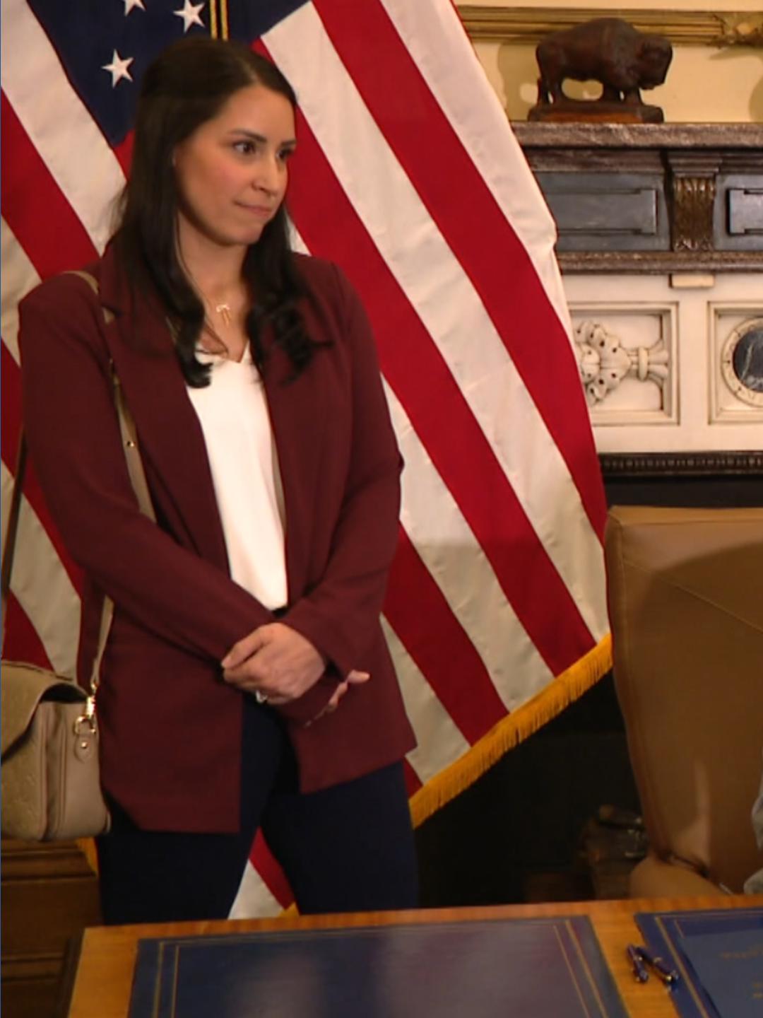 Gov. Braun signs 2 new laws with slain Fishers teen Hailey Buzbee's ...