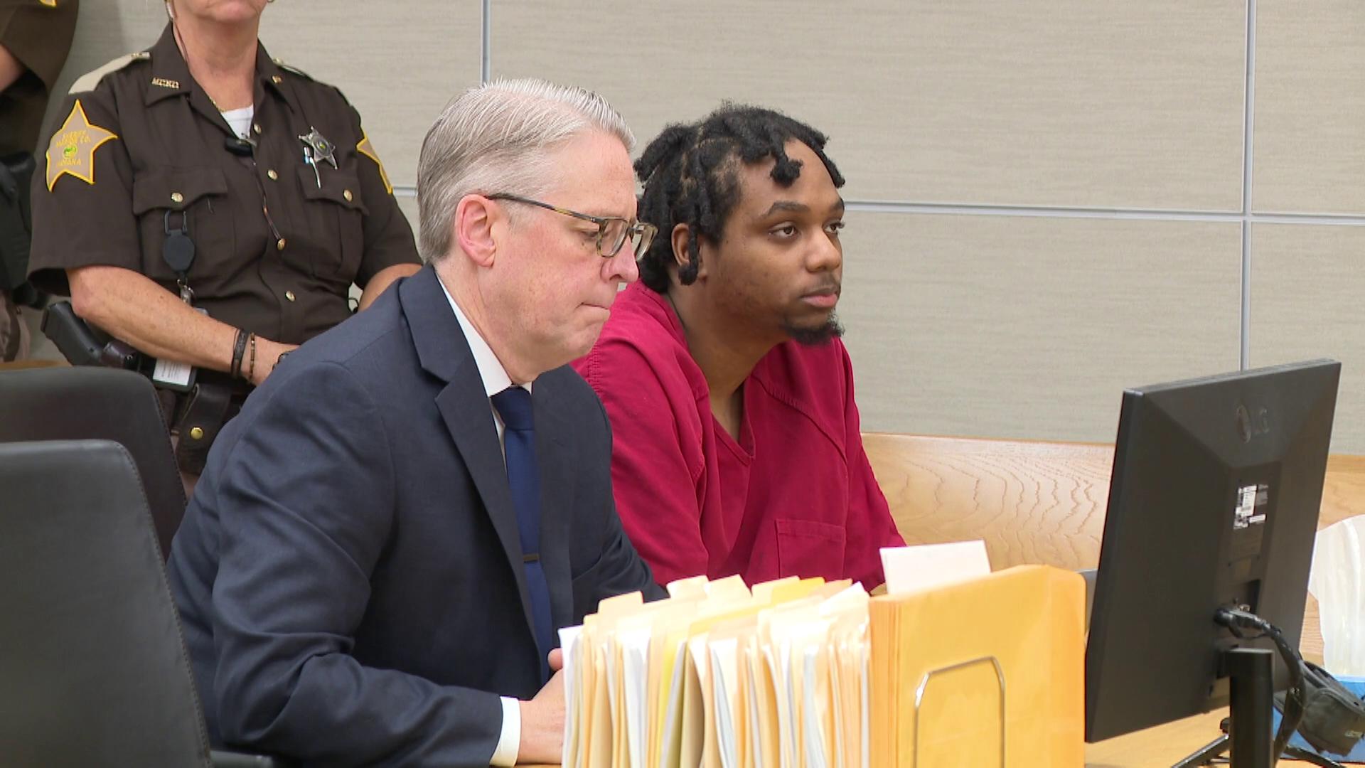 Man pleads 'guilty but mentally ill' in killing of Lawrence Dollar Tree ...