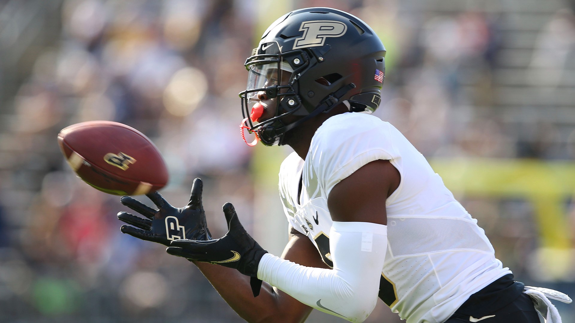 Plummer fires 4 TD passes, Purdue blanks UConn 49-0 | wthr.com