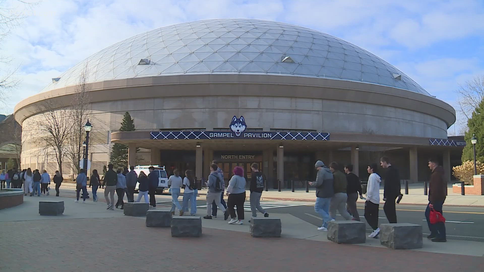 No. 3 UConn men host No. 4 Arizona at Gampel Pavilion in top-5 showdown ...