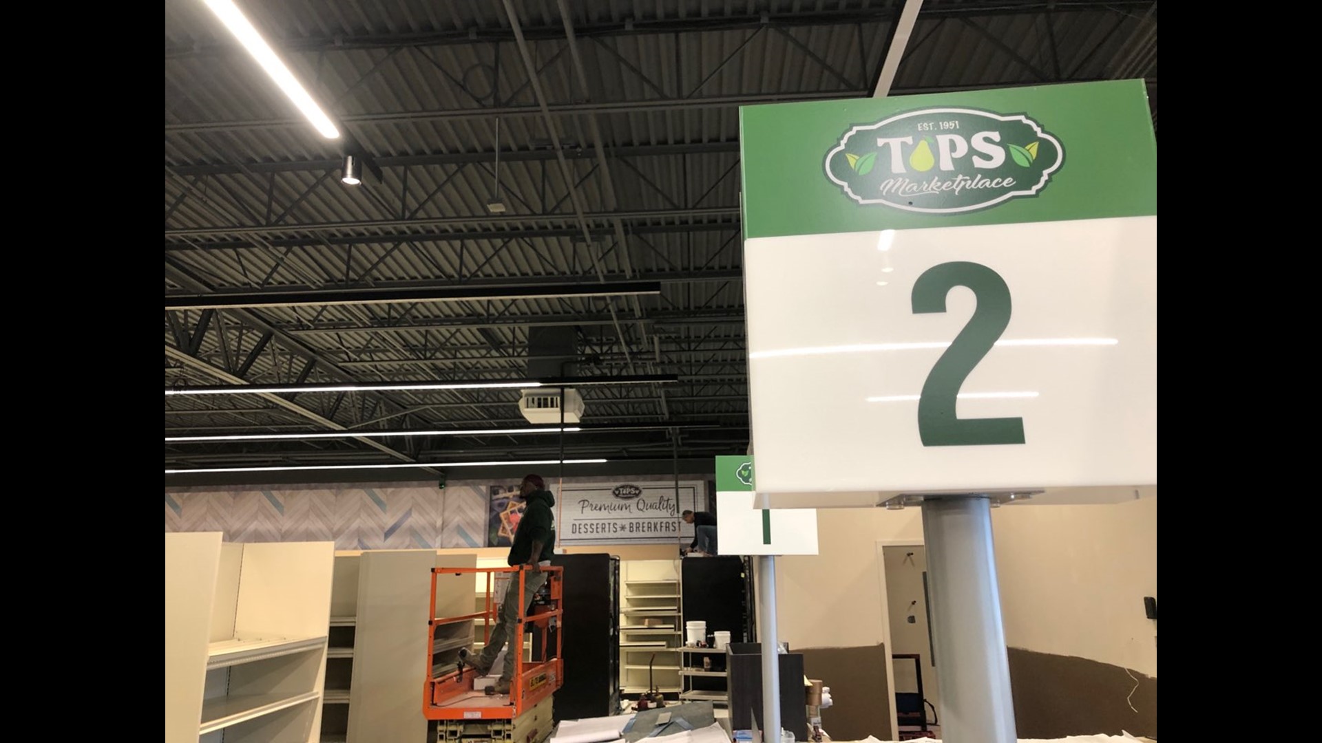 Tops Market in Southington rises from the ashes | fox61.com
