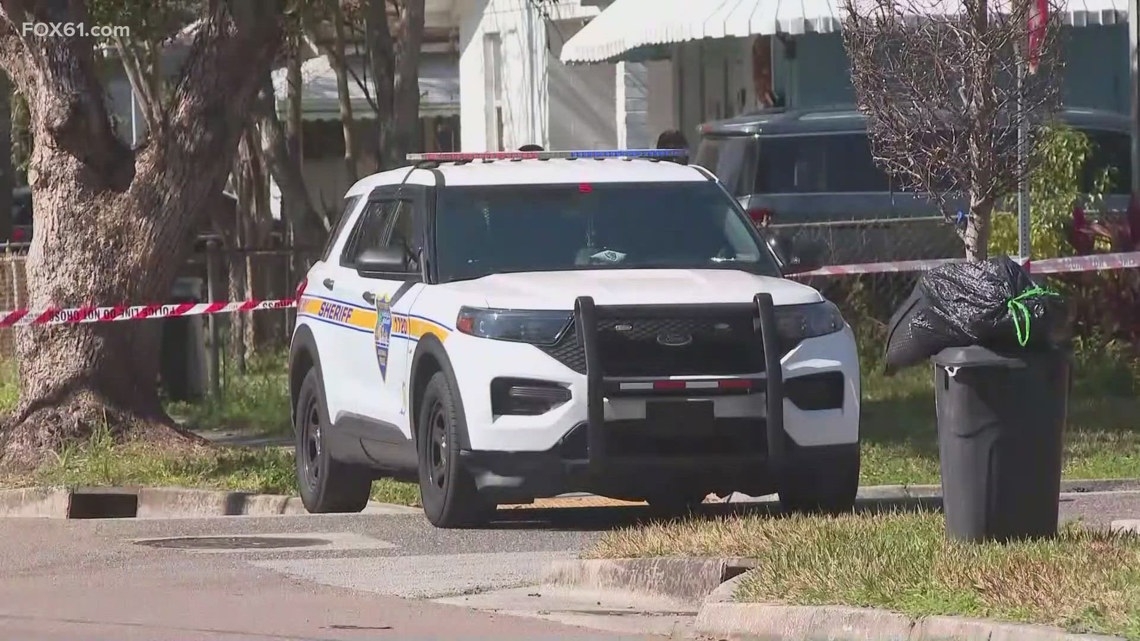 Former UConn basketball player Eric Cobb charged with murdering his own mother | fox61.com