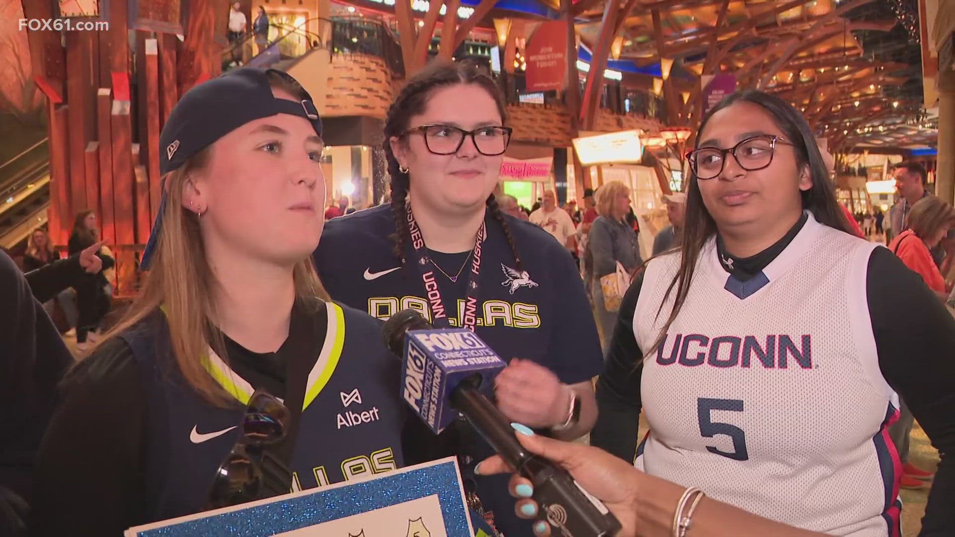 Paige Bueckers' historic homecoming as Dallas Wings take on Connecticut ...