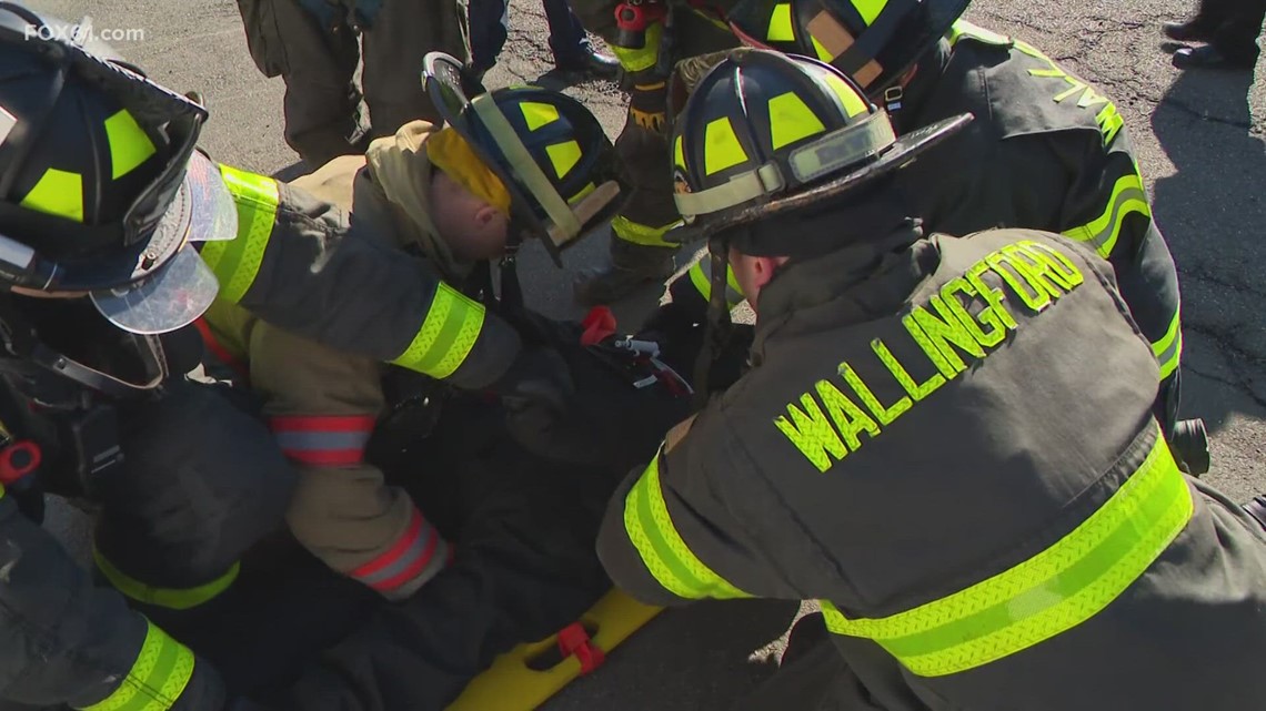 Wallingford Fire Departments helps stop the bleed | fox61.com