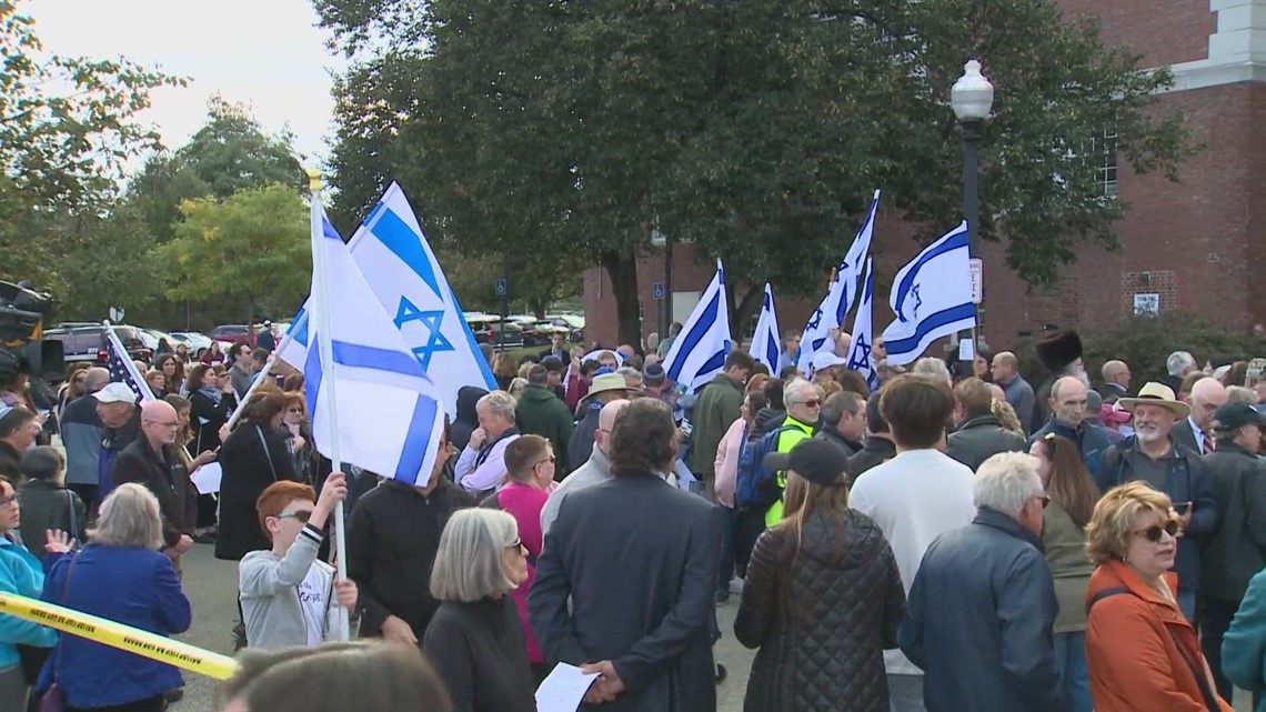 West Hartford rally solidarity with people of Israel | fox61.com