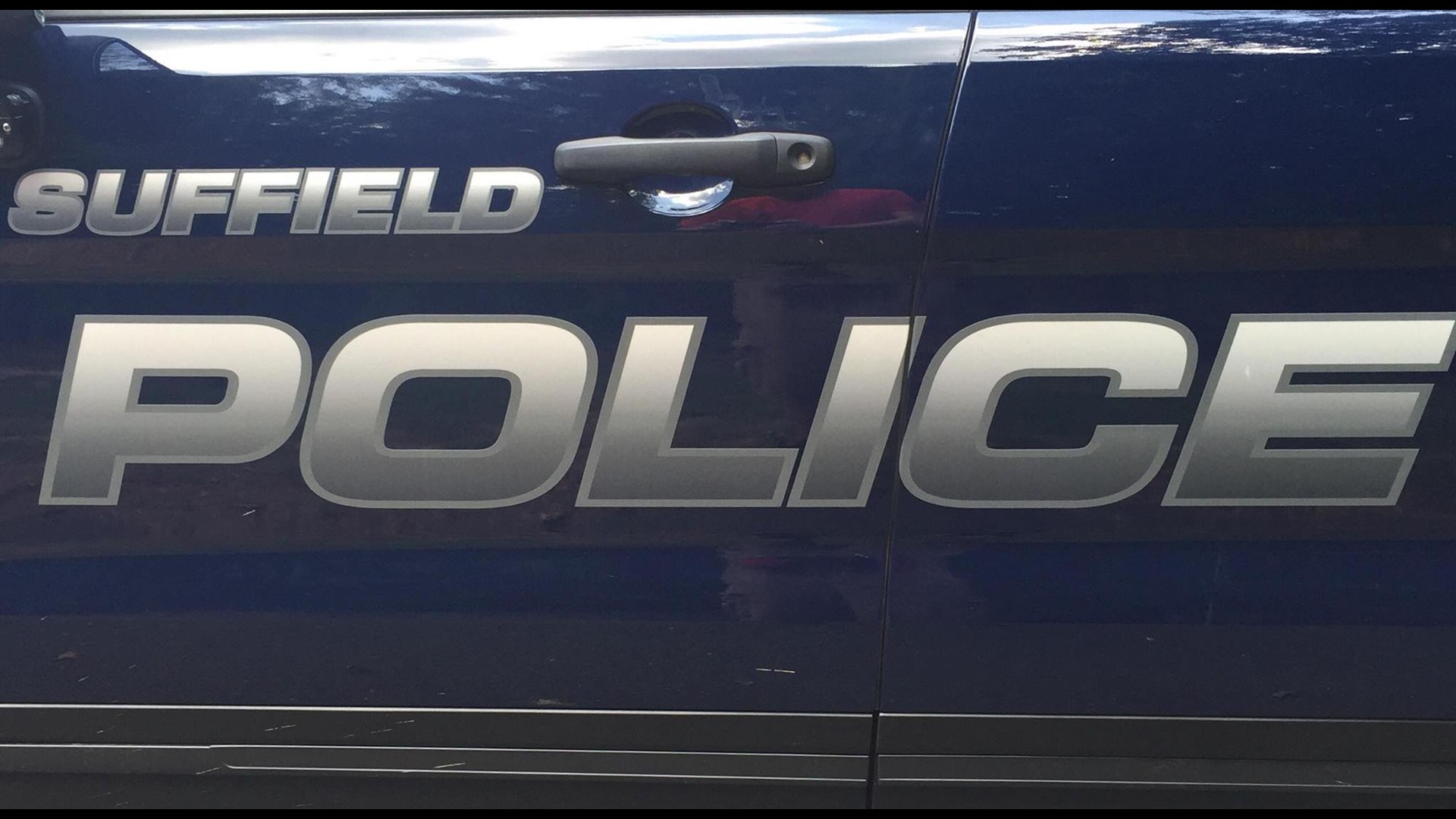 Head-on crash in Suffield now fatal: Police | fox61.com