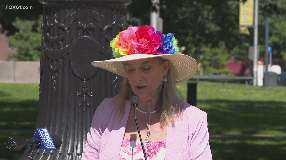 Waterbury names Lynn Discenza the LGBTQIA+ Mayor for the day | fox61.com