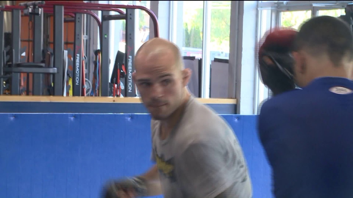 MMA fighter who battled cancer, lands fight on UFC card Tuesday | fox61.com