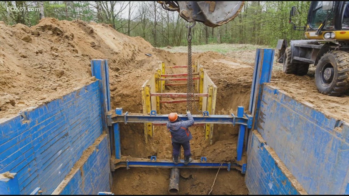 2 men charged in fatal construction trench collapse in Conn. | fox61.com