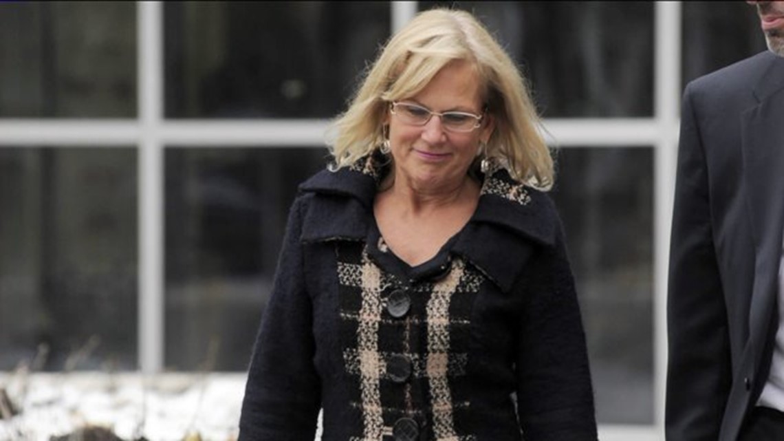 Government recommends prison for Wilson-Foley | fox61.com