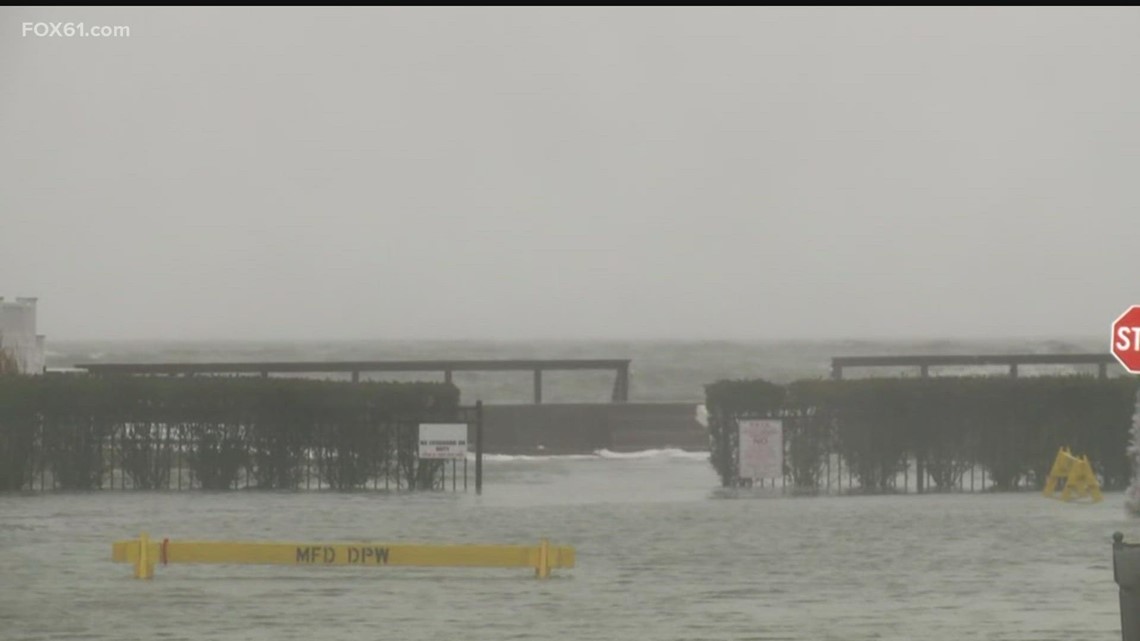 Holiday storm causes coastal flooding along Connecticut shoreline ...