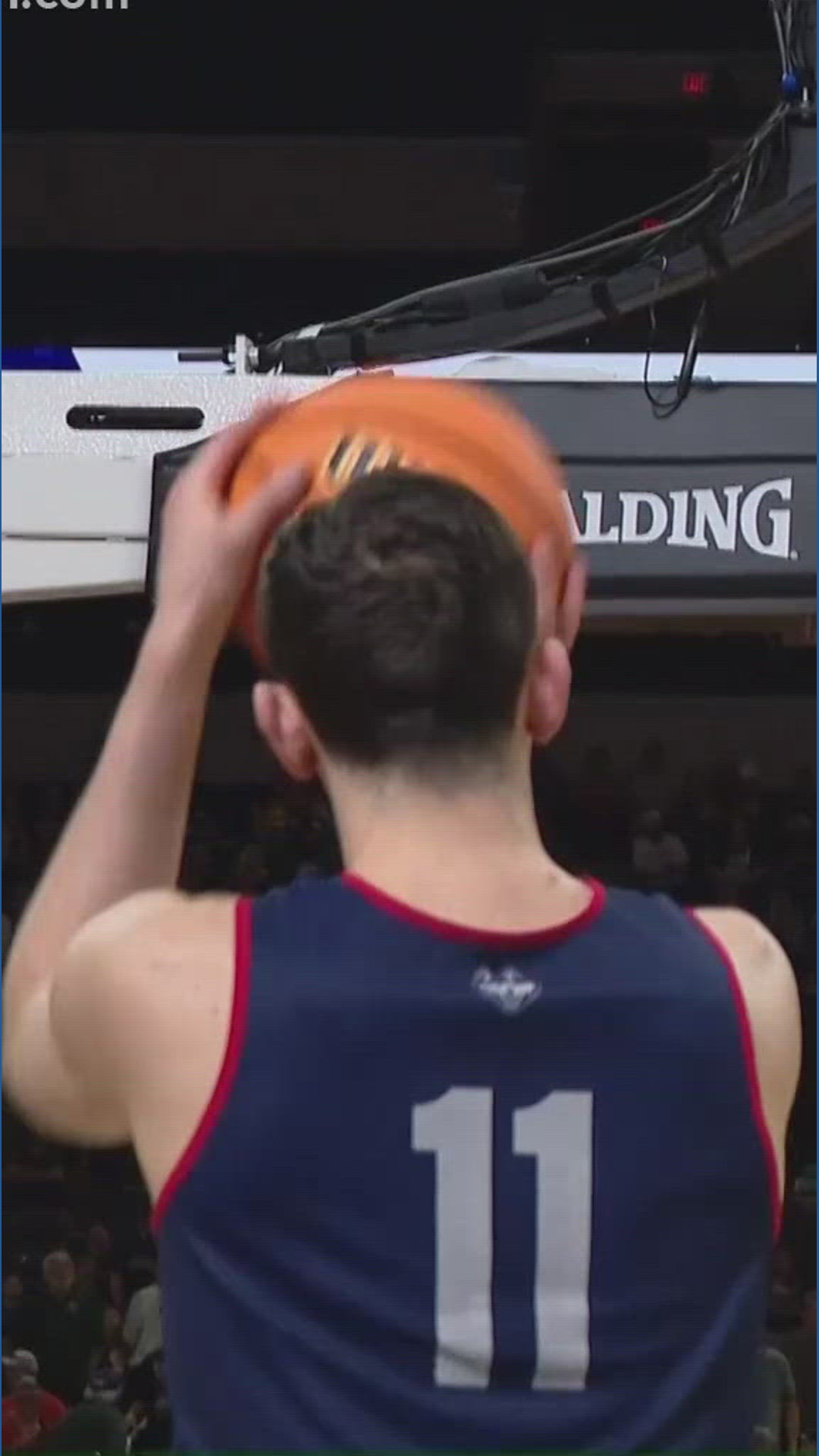 UConn men’s basketball center Eric Reibe enters transfer portal after ...