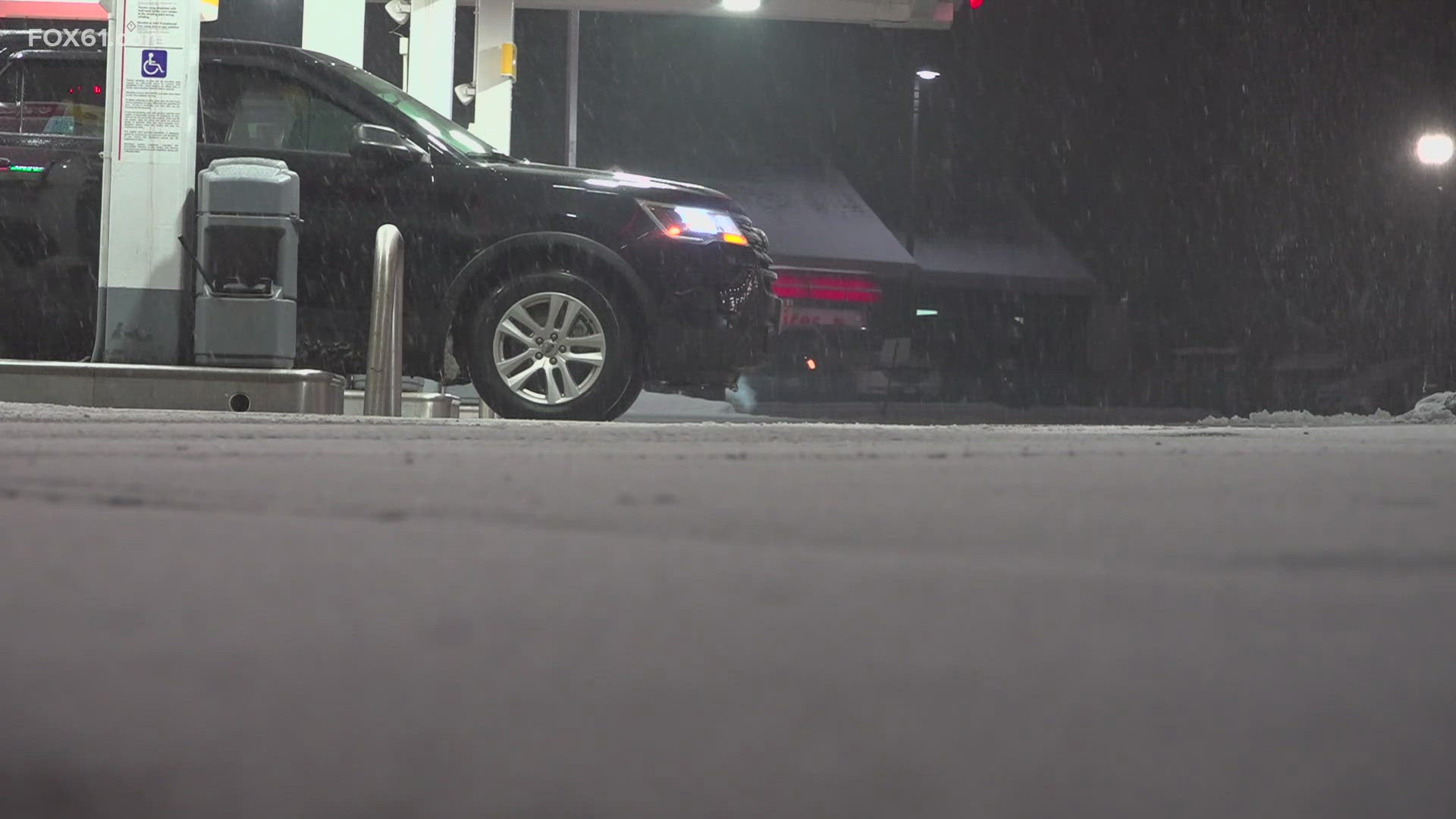 More than 50 flights delayed or canceled in Conn. from winter storm ...