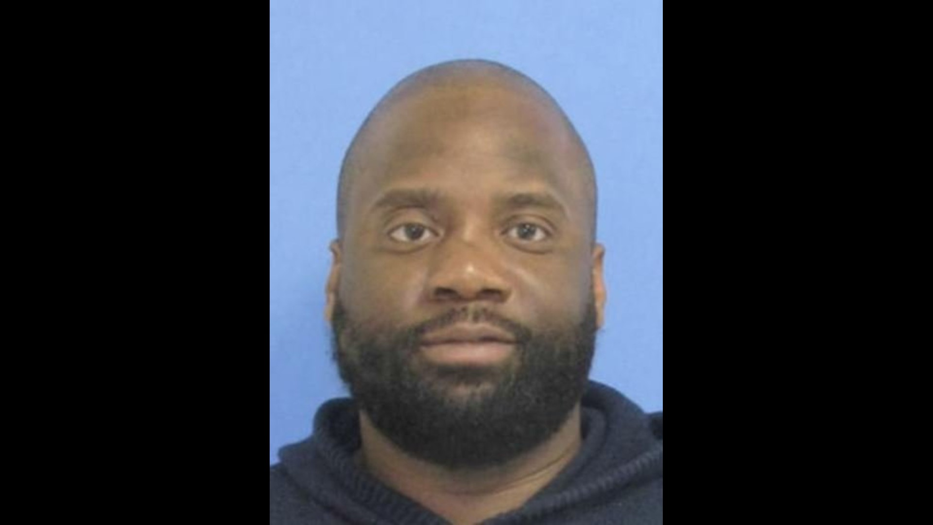 Suspect who shot two kids and a woman still on the run, considered ...